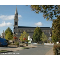 Commune VASLES - Mairie et Office de tourisme -FR-